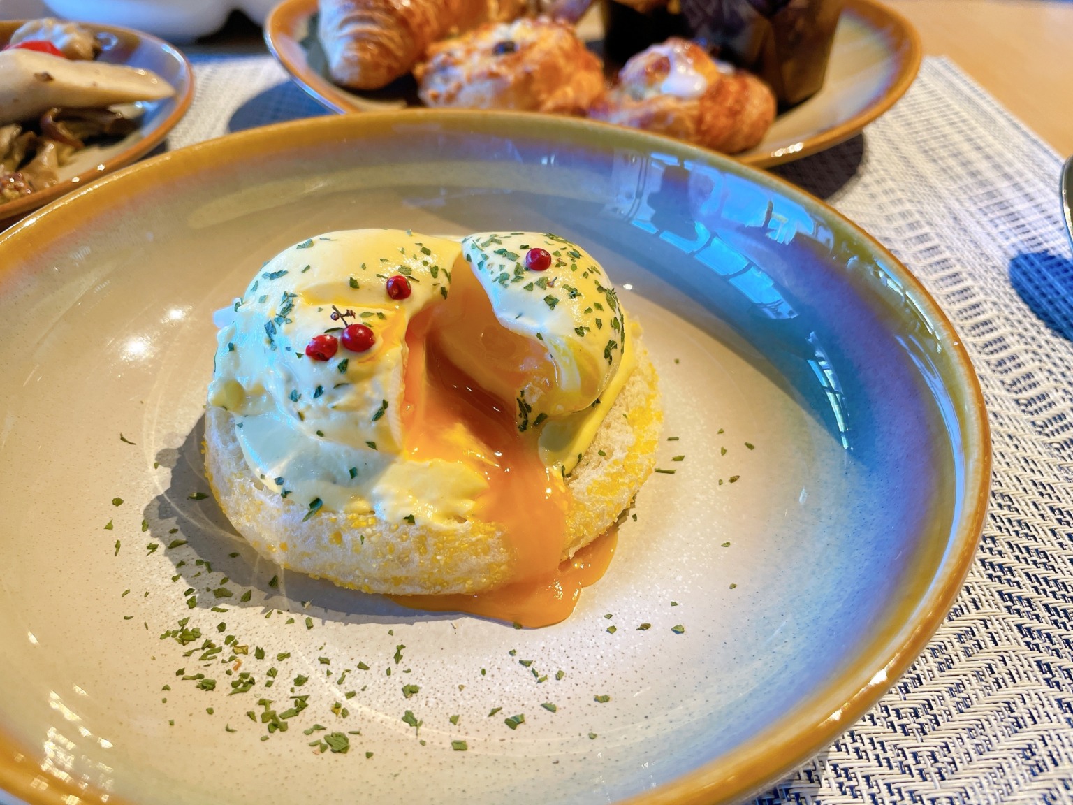 ANAインターコンチネンタル石垣のレストラン『SALTIDA(サルティーダ)』と『チャイナシャドー』が最高に美味しかった！ | Hamburger Chronicle